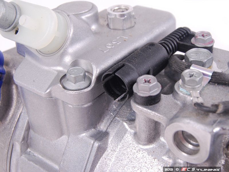 Genuine BMW - 64526910458 - A/C Compressor (64-52-6-910-458)