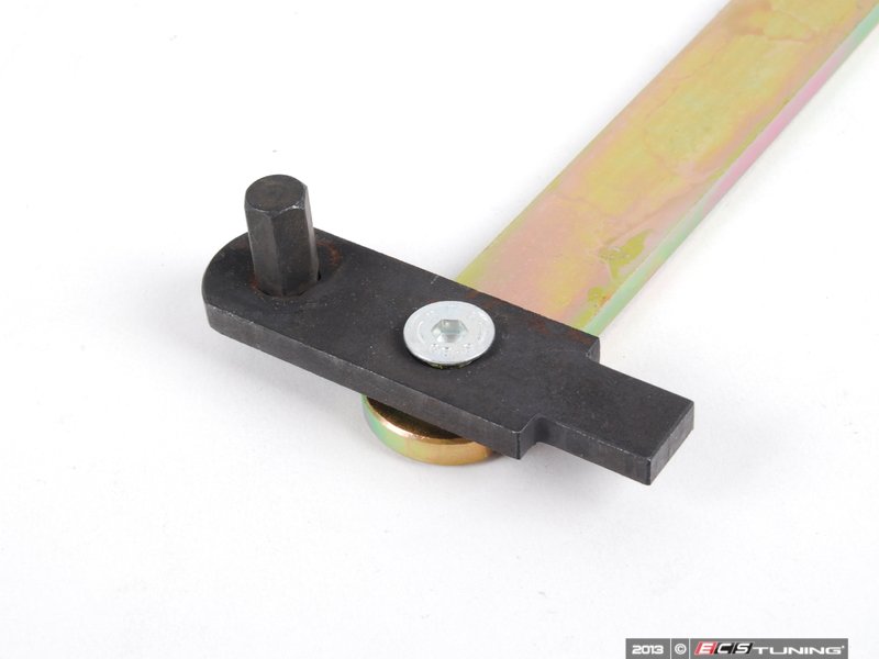 Genuine Mercedes Benz - 120589140700 - SCREW DRIVER