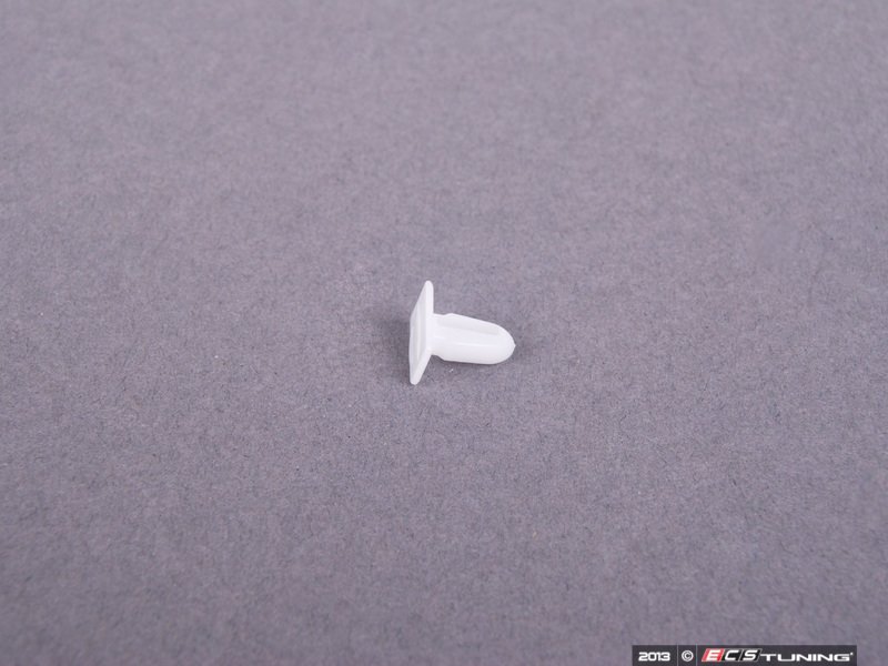 Vaico - 51471840960 - Door Sill Trim Retaining Clip