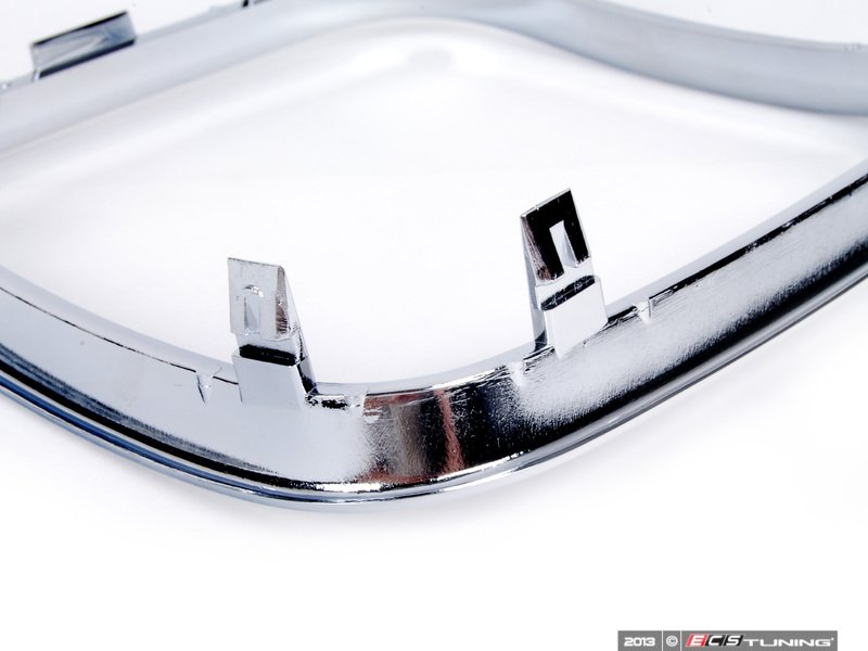 Genuine BMW - 51131973898 - Chrome Grille Surround - Right (51-13-1-973 ...