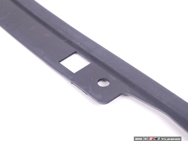 Genuine Volkswagen Audi - 4E0853887B - Front Fender Liner Spoiler ...