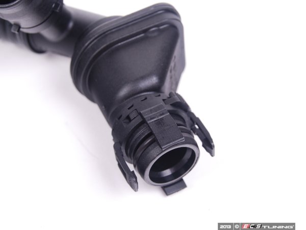 Genuine BMW - 11157646086 - Crankcase Ventilation Connecting Pipe ...