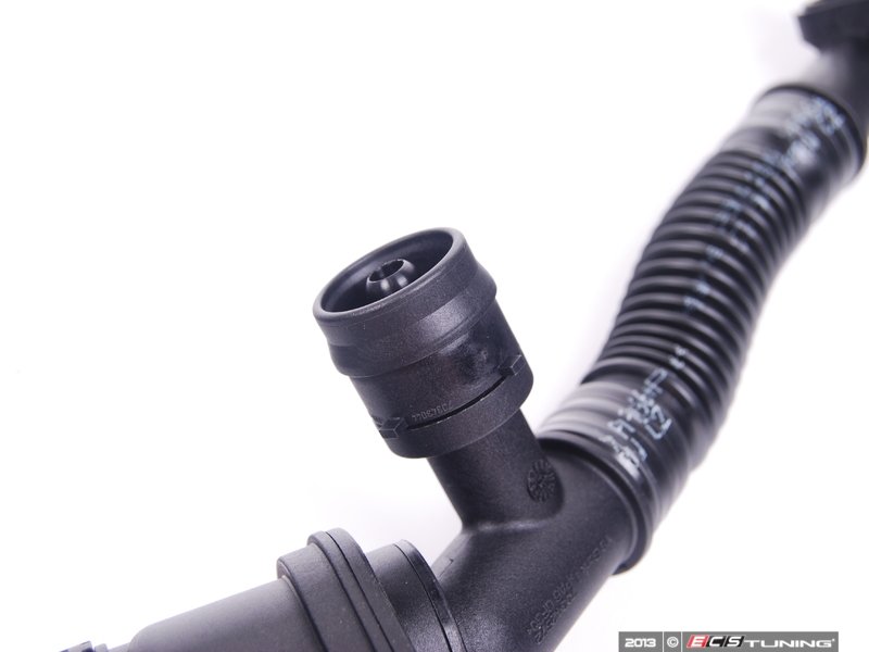 Genuine BMW - 11157646086 - Crankcase Ventilation Connecting Pipe ...