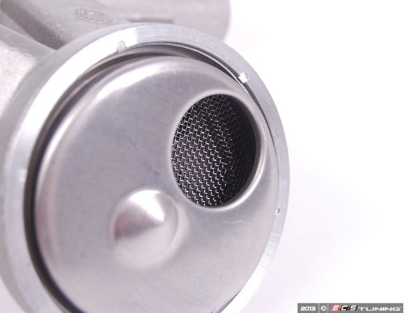 Genuine Volkswagen Audi - 022115105D - Oil Pump (022 115 105 D)