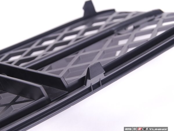 Genuine BMW - 51117200697 - GRILL, AIR INTAKE, O (51-11-7-200-697)