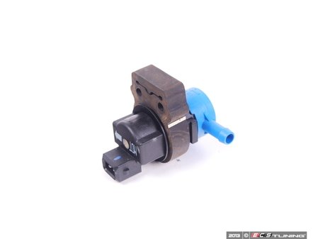 Genuine Mercedes Benz - 0004708593 - Vapor Canister Purge Solenoid