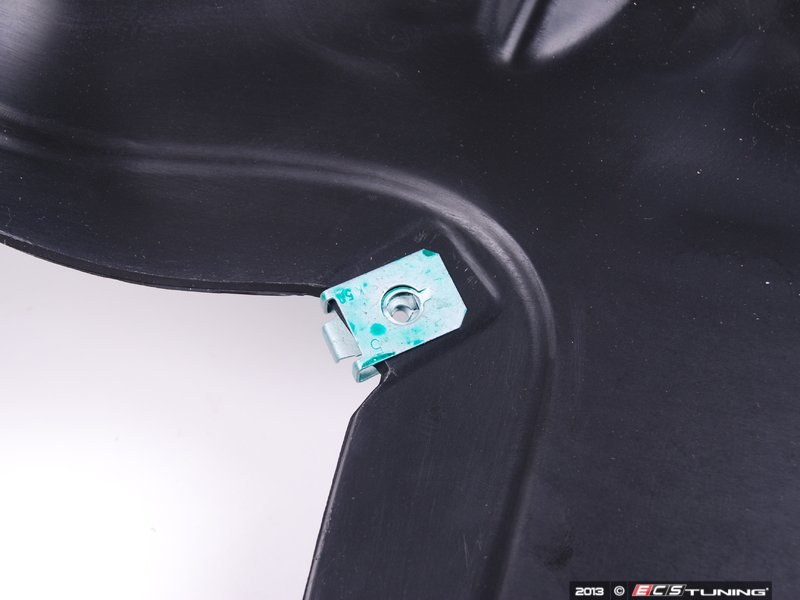 Genuine BMW - 51718047462 - Front Fender Liner - Right (51-71-8-047-462)