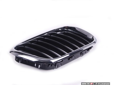 Genuine BMW - 51138402646 - E53 Chrome Bumper Grille - Front Right (51 ...