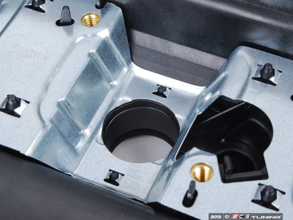 Genuine BMW - 11121703341 - Valve Cover (11-12-1-703-341)