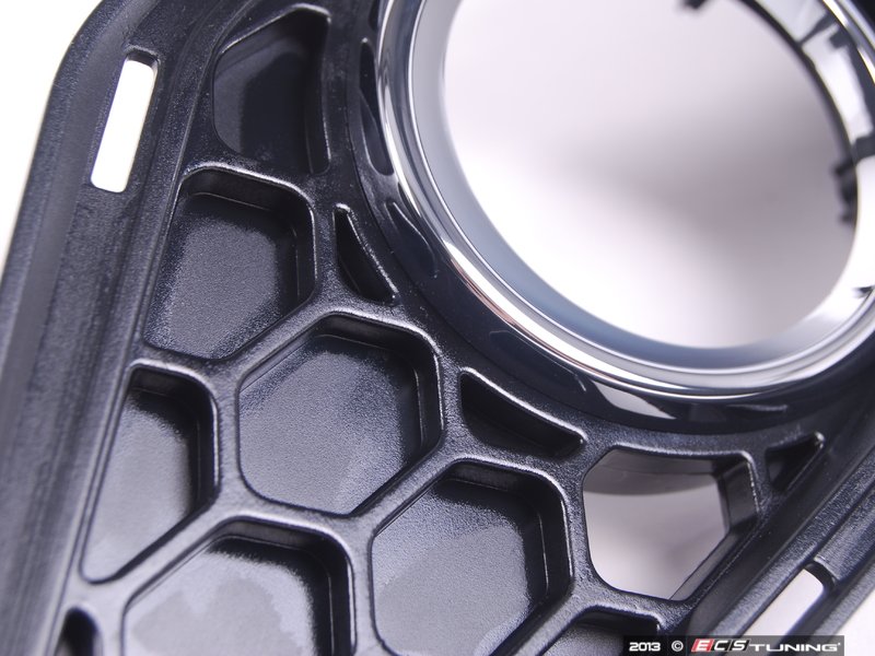 Genuine Mercedes Benz - 2218850253 - GRILLE