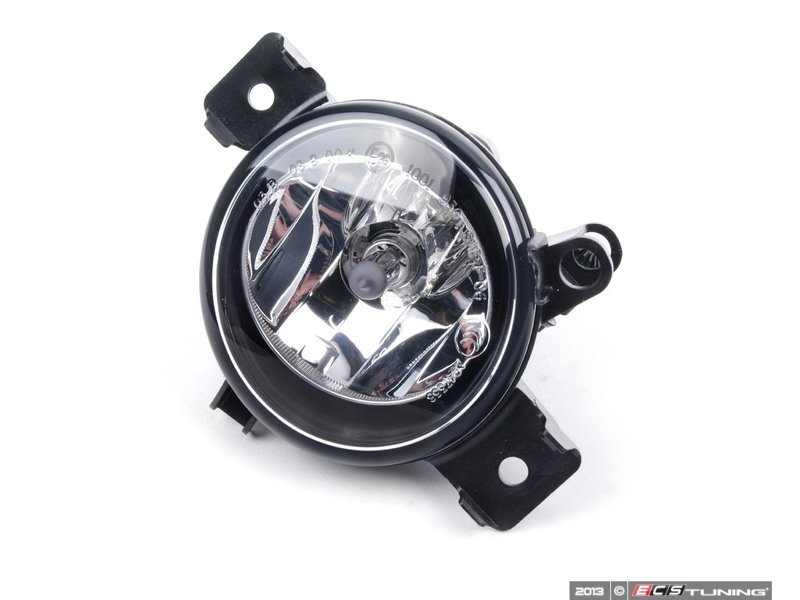 Genuine BMW - 63177224644 - Fog Light - Right (63-17-7-224-644)