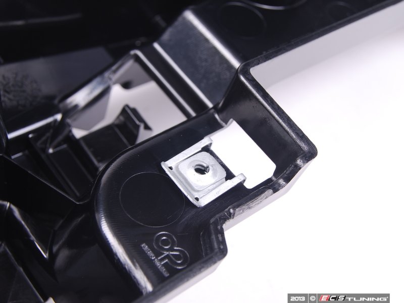 Genuine BMW - 51127226935 - E70 X5 Bumper Cover Mount (Corner Mount ...