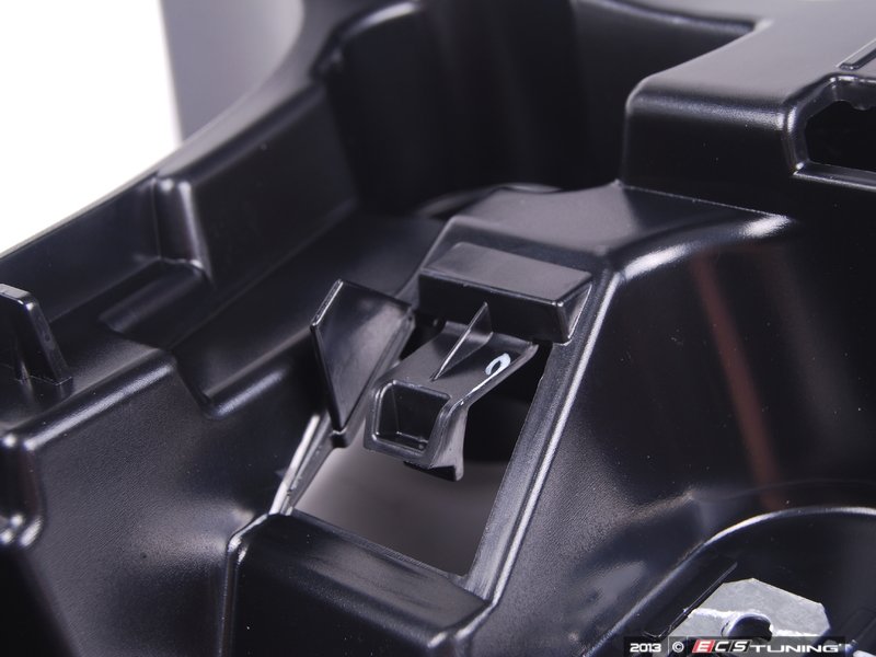 Genuine BMW - 51127226935 - E70 X5 Bumper Cover Mount (Corner Mount ...