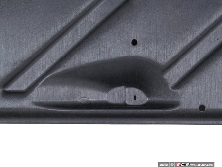 Genuine Mercedes Benz - 2466190138 - COVER