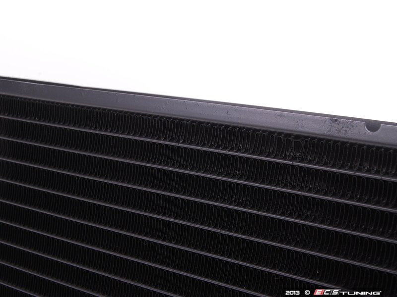 Genuine Volkswagen Audi - 3D0121253G - Radiator (3D0 121 253 G)