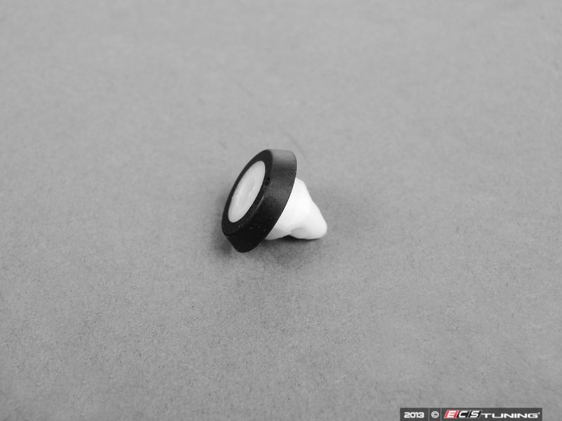 Genuine Volkswagen Audi - N10621301 - Expanding Nut - Priced Each (N ...