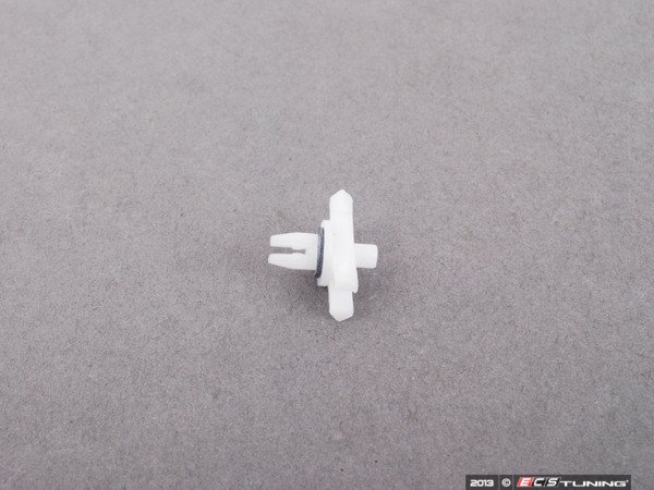 Genuine BMW - 51138204858 - Trim Clamp (51-13-8-204-858)