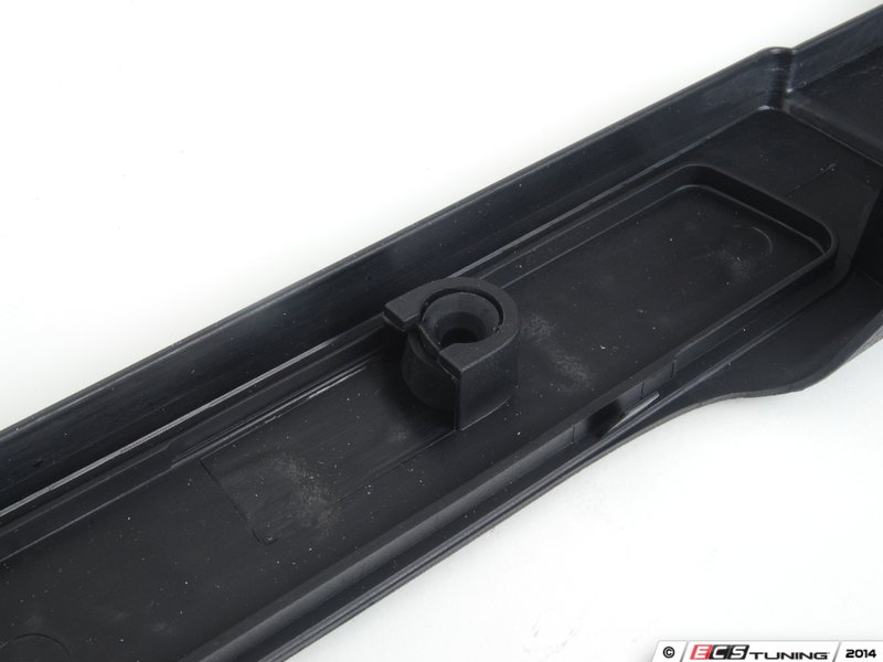 Genuine Volkswagen Audi - 079103925D - Intake Manifold Cover (079 103 ...