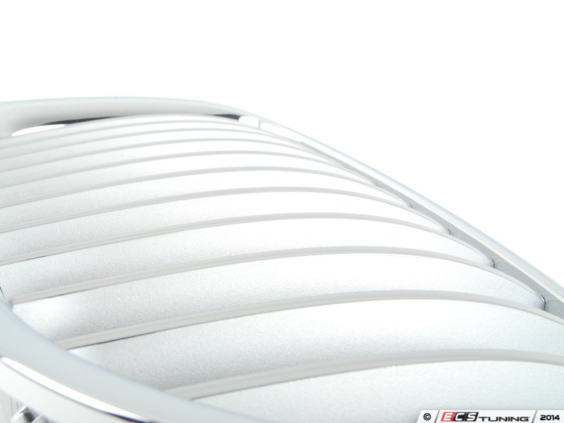 Genuine BMW - 51137261355 - Chrome Kidney Grille - Left (51-13-7-261-355)