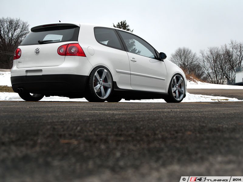 ECS News - VW MKV Rabbit Alzor Style 628 Wheels