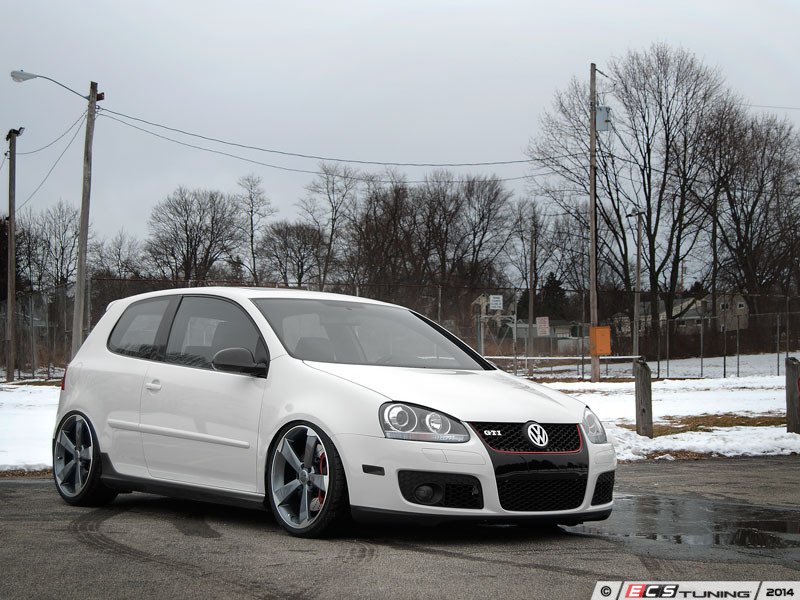 ECS News - VW MKV Rabbit Alzor Style 628 Wheels