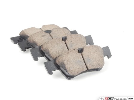 Akebono - EUR1122 - Rear Euro Ceramic Brake Pad Set