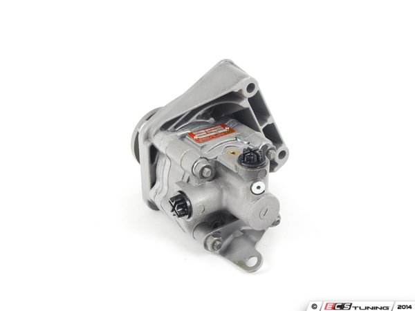 Genuine BMW - 32411137952 - Exch. power steering pump (32-41-1-137-952)