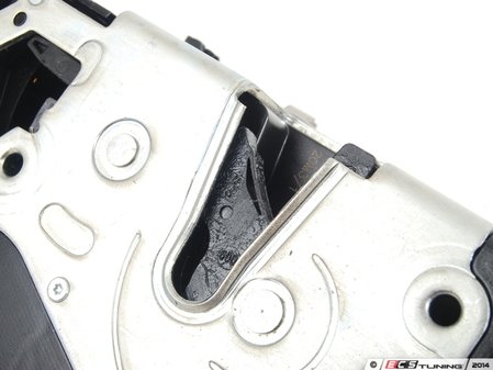 Genuine BMW - 51217202126 - Front Door Lock - Right (51-21-7-202-126)