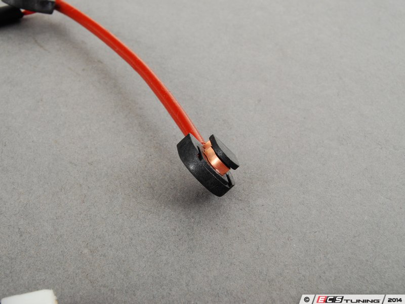 URO - 99761275900 - Front Brake Pad Wear Sensor