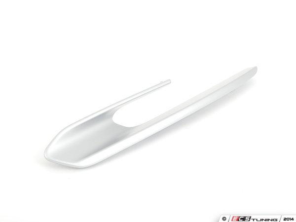 Genuine BMW - 51117279696 - Bumper Grille Trim - right (51-11-7-279-696)