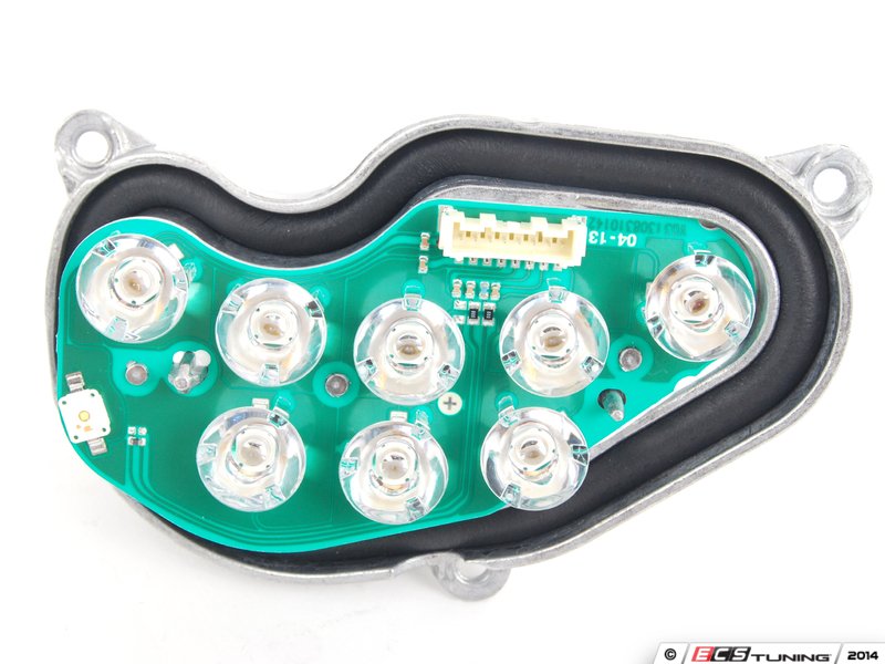 Genuine BMW - 63117263096 - LED turn signal - right (63-11-7-263-096)