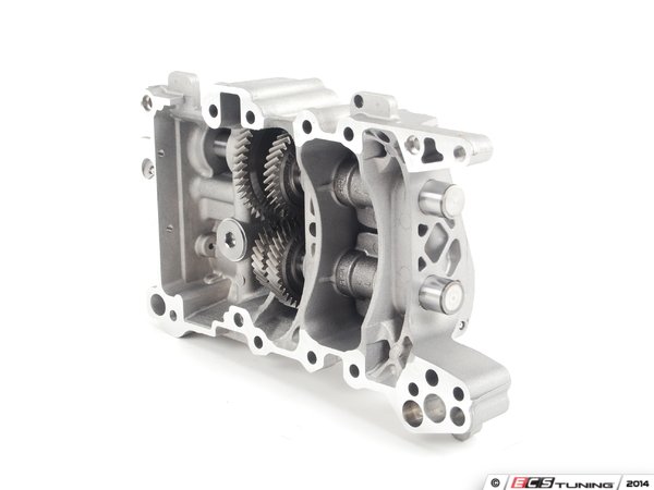 Genuine Volkswagen Audi - 06D103295P - Oil Pump (06D 103 295 P)