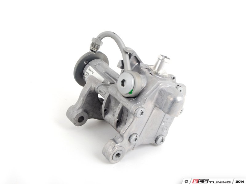Genuine BMW - 32416781015 - E70 X5 Power Steering Pump (32-41-6-781-015)