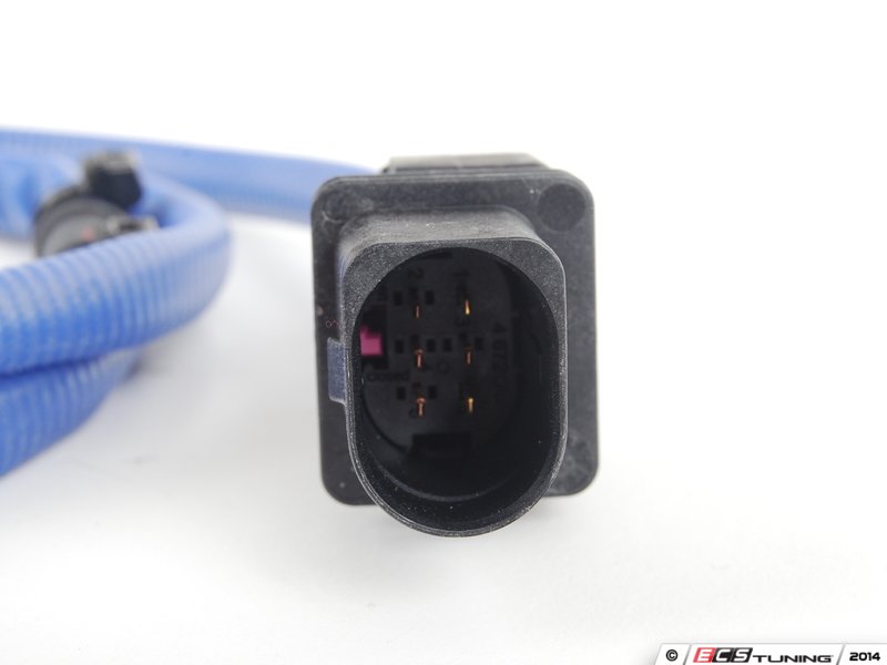 Genuine Porsche - 97060612401 - OEM Pre-Catalyst Oxygen Sensor - Priced ...