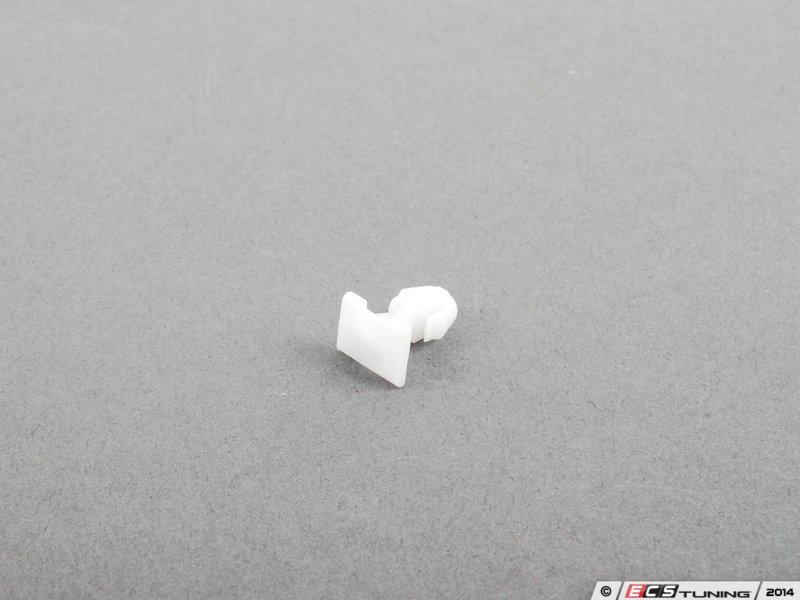 Genuine Mercedes Benz - 0099883978 - Trim Clip - Priced Each