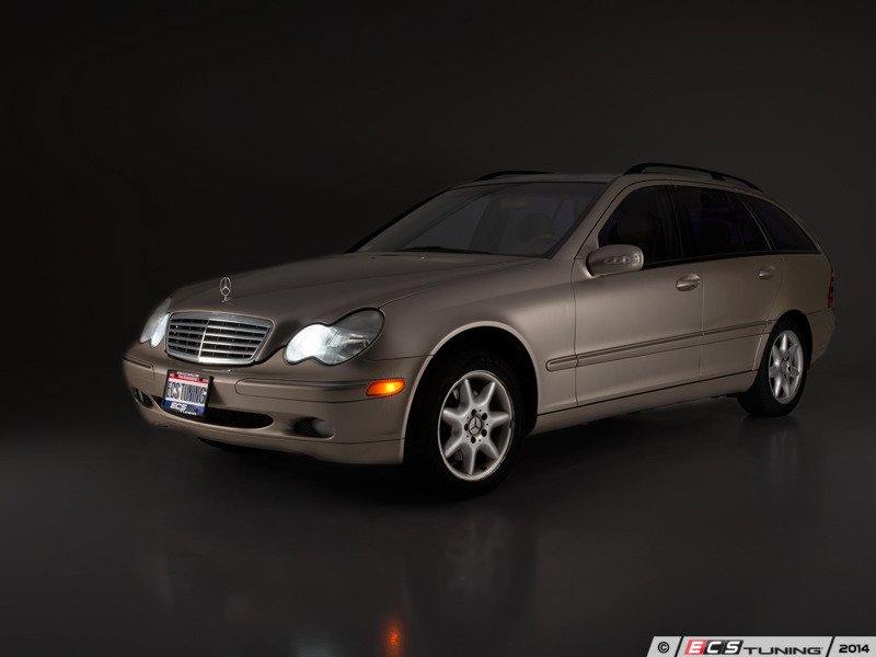 ECS News - Mercedes-Benz W203 C-Class Ziza LED City Lights