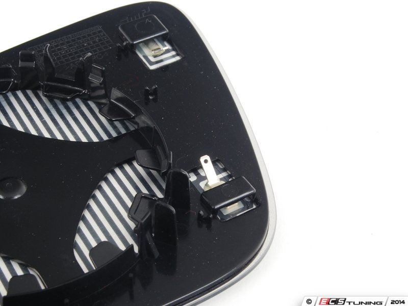 Genuine BMW - 51167285004 - Mirror Glass - Right (51-16-7-285-004)