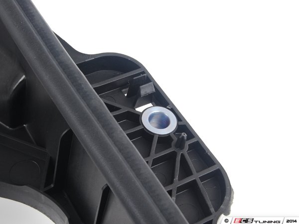 Genuine BMW - 51647222952 - E70 X5 Air Duct - Behind Kidney Grilles to ...