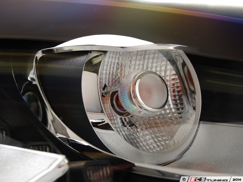 Hella - 1ZS009902771KT - European Xenon Headlight Set