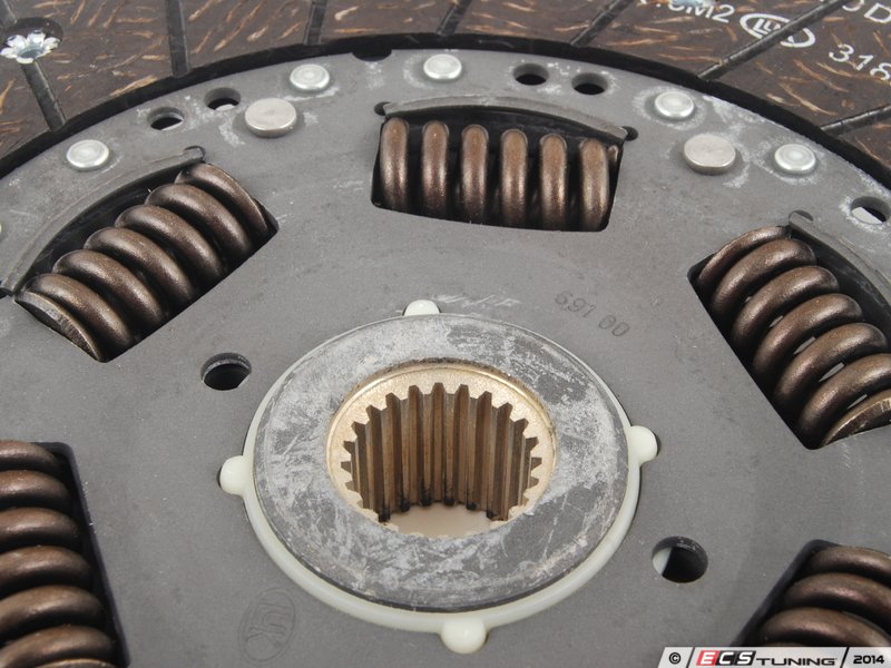 Genuine Volkswagen Audi - 06C141031BX - Clutch Disc - 240mm (06C 141 ...