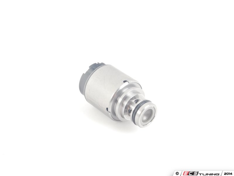 Genuine Volkswagen Audi - 01V927333 - VALVE (01V 927 333)