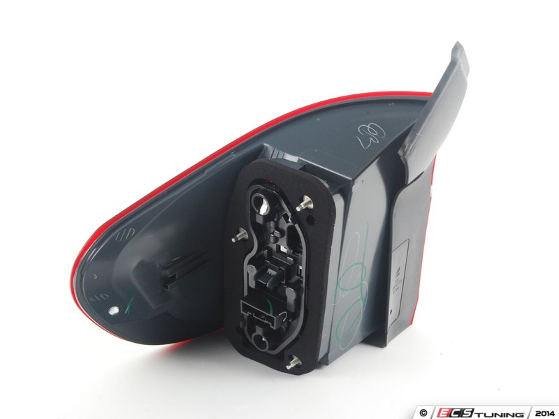 Genuine BMW - 63217227792 - E70 X5 LCI Tail Light - Right (63-21-7-227-792)