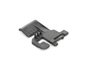 BMW F10 Radiator Brackets - ECS Tuning