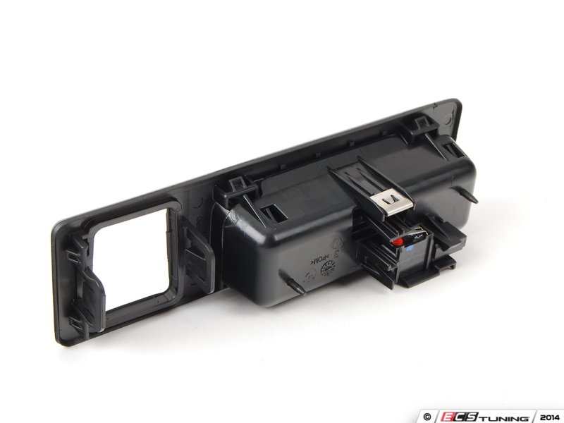 Genuine BMW - 51247368753 - Boot lid - tailgate Push button (51-24-7 ...