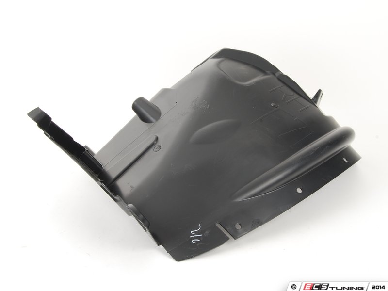 Genuine BMW - 51717180622 - COVER F REAR WHEELHO (51-71-7-180-622)