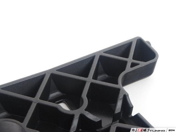 Genuine Mercedes Benz - 2048851136 - SUPPORT