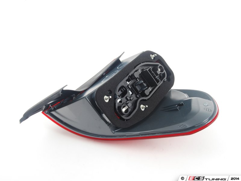 Genuine BMW - 63217227792 - E70 X5 LCI Tail Light - Right (63-21-7-227-792)