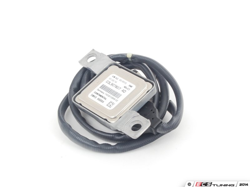Genuine Volkswagen Audi - 03L907807AF - NOX Sensor With Control Module ...
