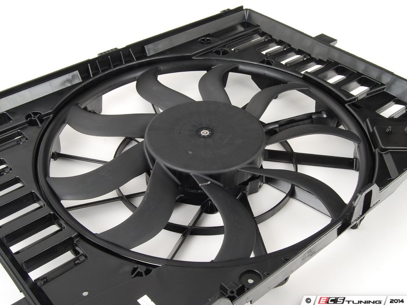 Genuine Volkswagen Audi - 7P0121203K - Cooling Fan - With Shroud (7P0 ...