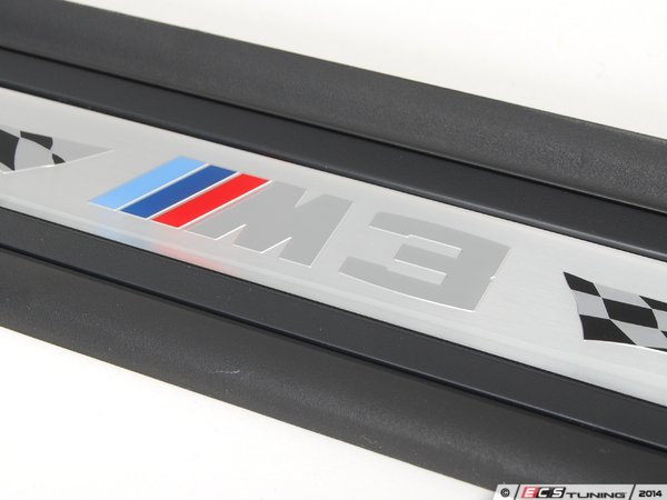 Genuine BMW - 51477979360 - E92 M3 Front Door Sill - right (51-47-7-979 ...